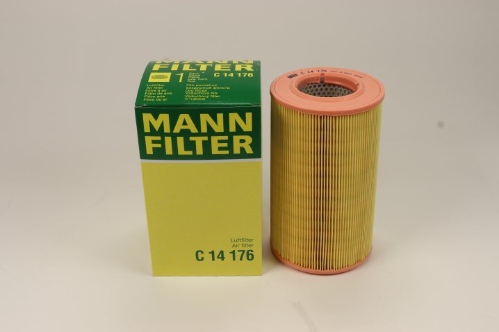 MANN-FILTER C 14 176 air filter element