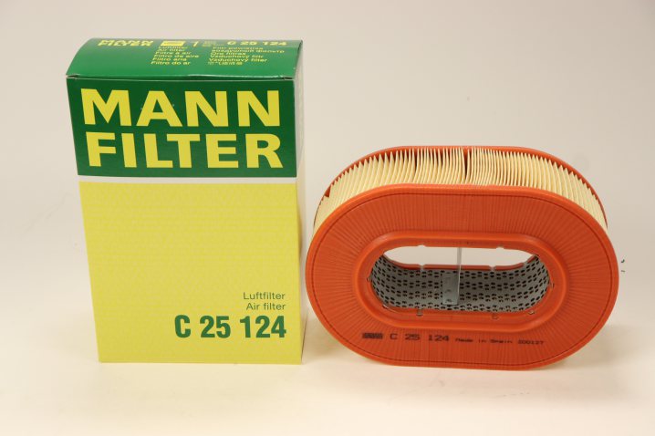 MANN-FILTER C 25 124 Luftfilterelement