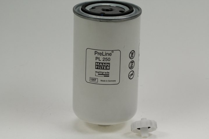 MANN-FILTER PL 250 fuel filter spin-on (prefilter)